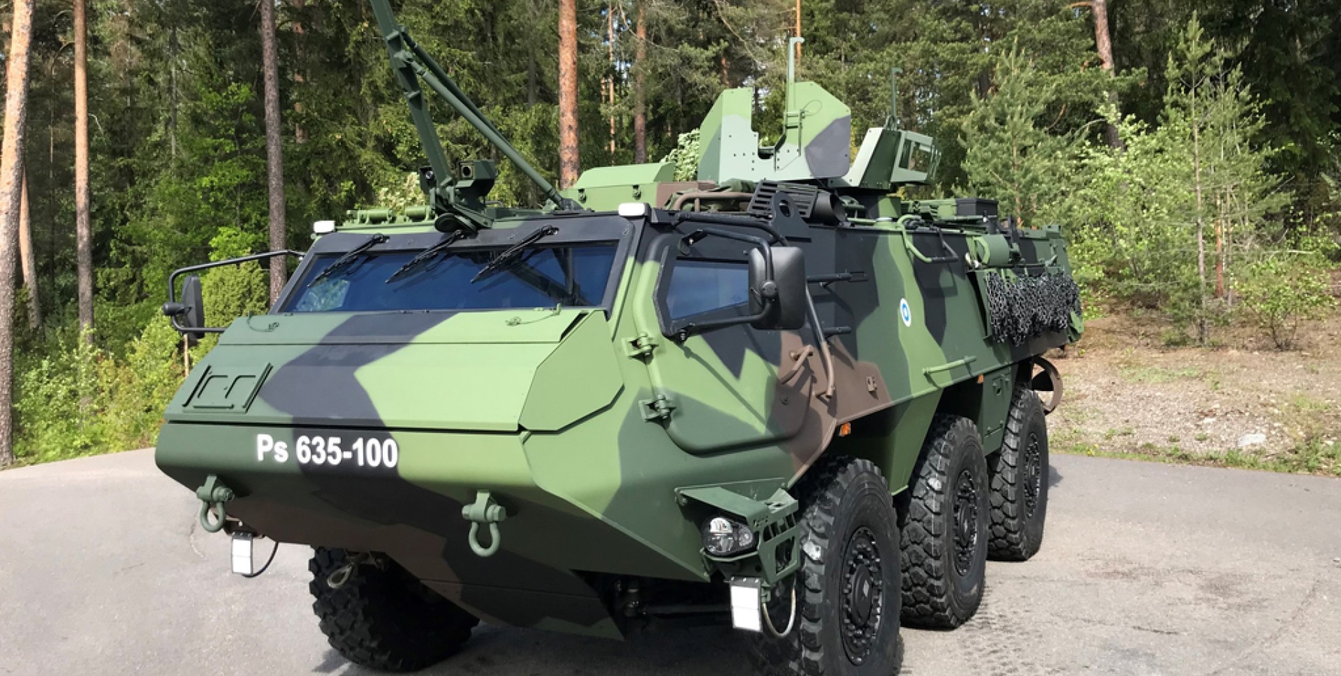 Suomen esisarjan ensimmäinen Patria 6x6 -ajoneuvo Puolustusvoimain ...